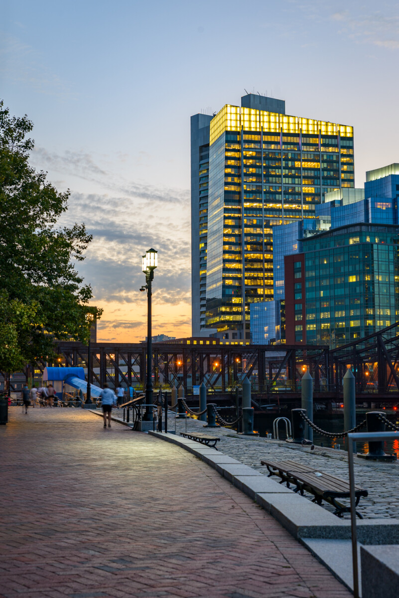 Hunt’s Photo Walk: Boston Seaport & the ICA | Hunt's Photo Education