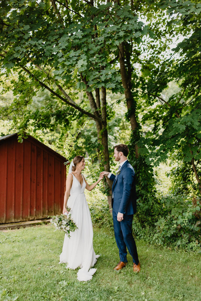 Hunt’s Portrait Workshop: Posing for Couples | Hunt's Photo Education