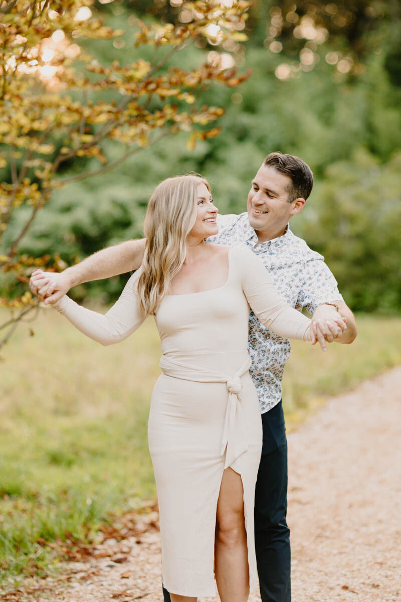 Hunt’s Portrait Workshop: Posing for Couples | Hunt's Photo Education